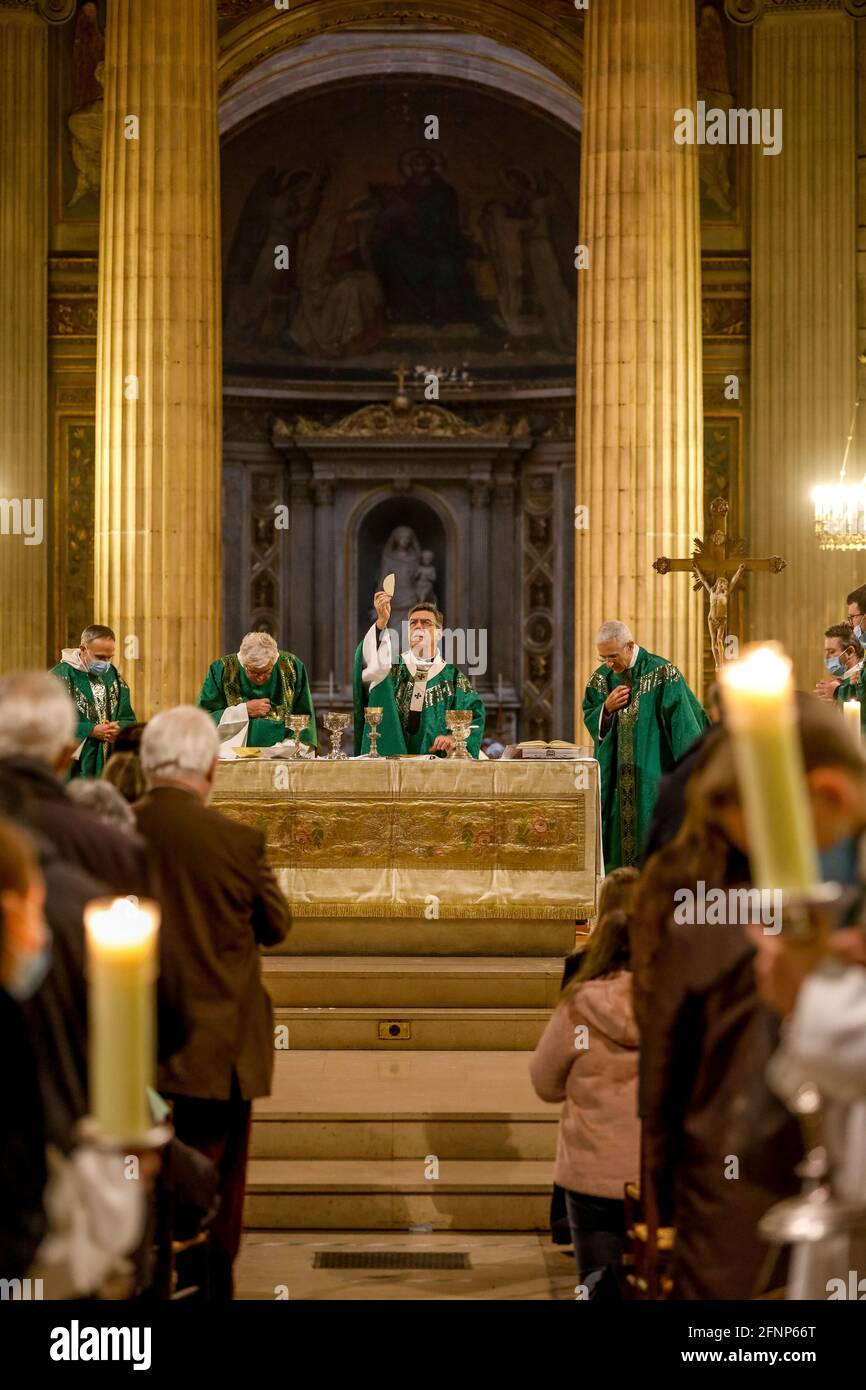 Mass in Saint-Philippe-du-Roule catholic church, Paris, France ...