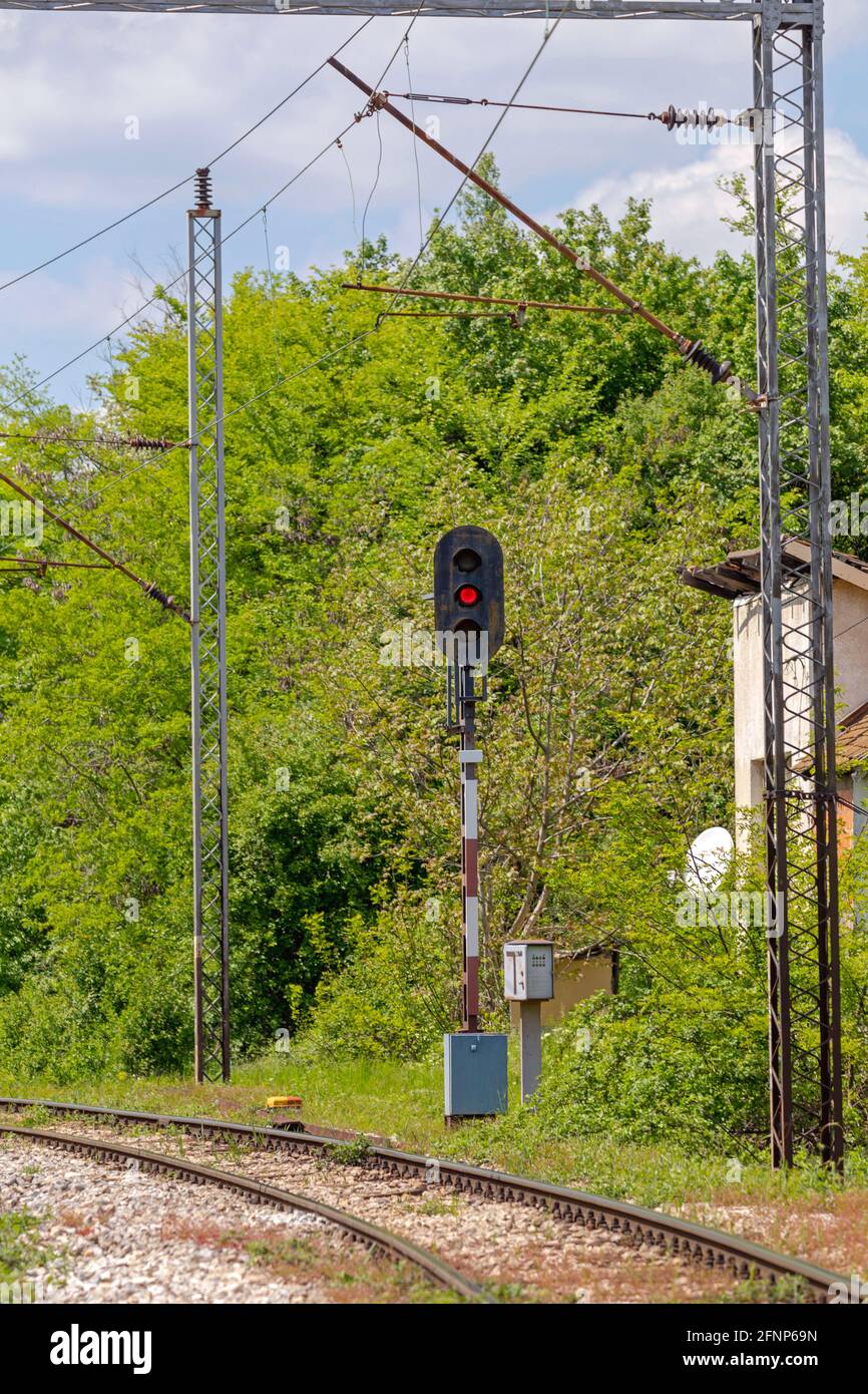 Tall railway signal hi-res stock photography and images - Alamy