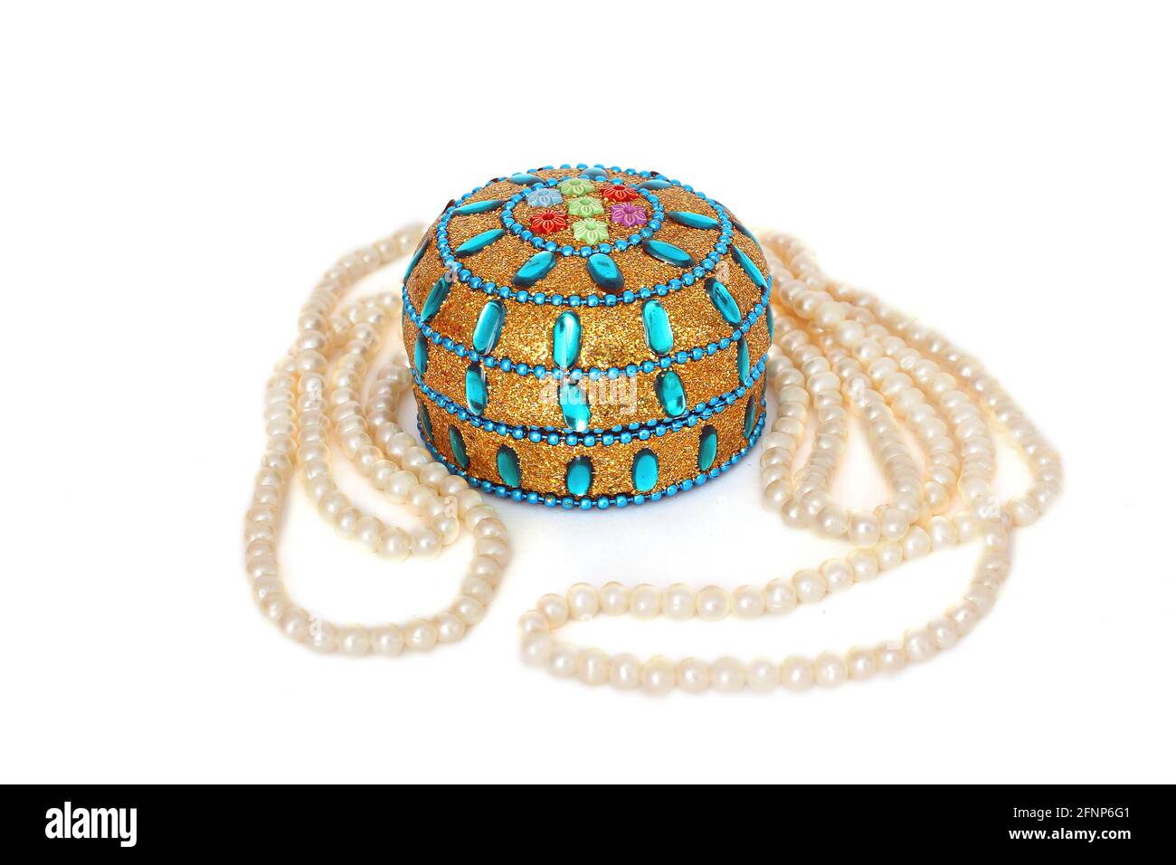 Jewelry Casket. Casket of gems. Beautiful handmade jewelry box and ...