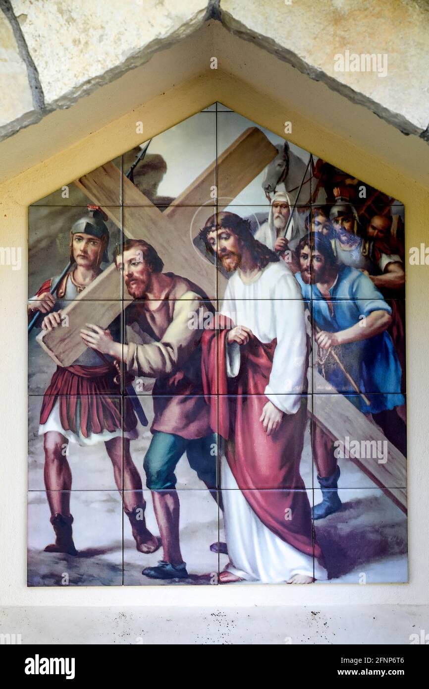 Simon of cyrene hi-res stock photography and images - Alamy