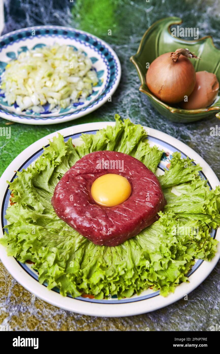 Tatar Beefsteak High Resolution Stock Photography and Images - Alamy