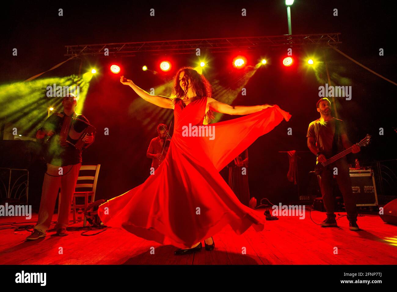 Pizzica band with dancer in Salento, Puglia, Italy Stock Photo - Alamy