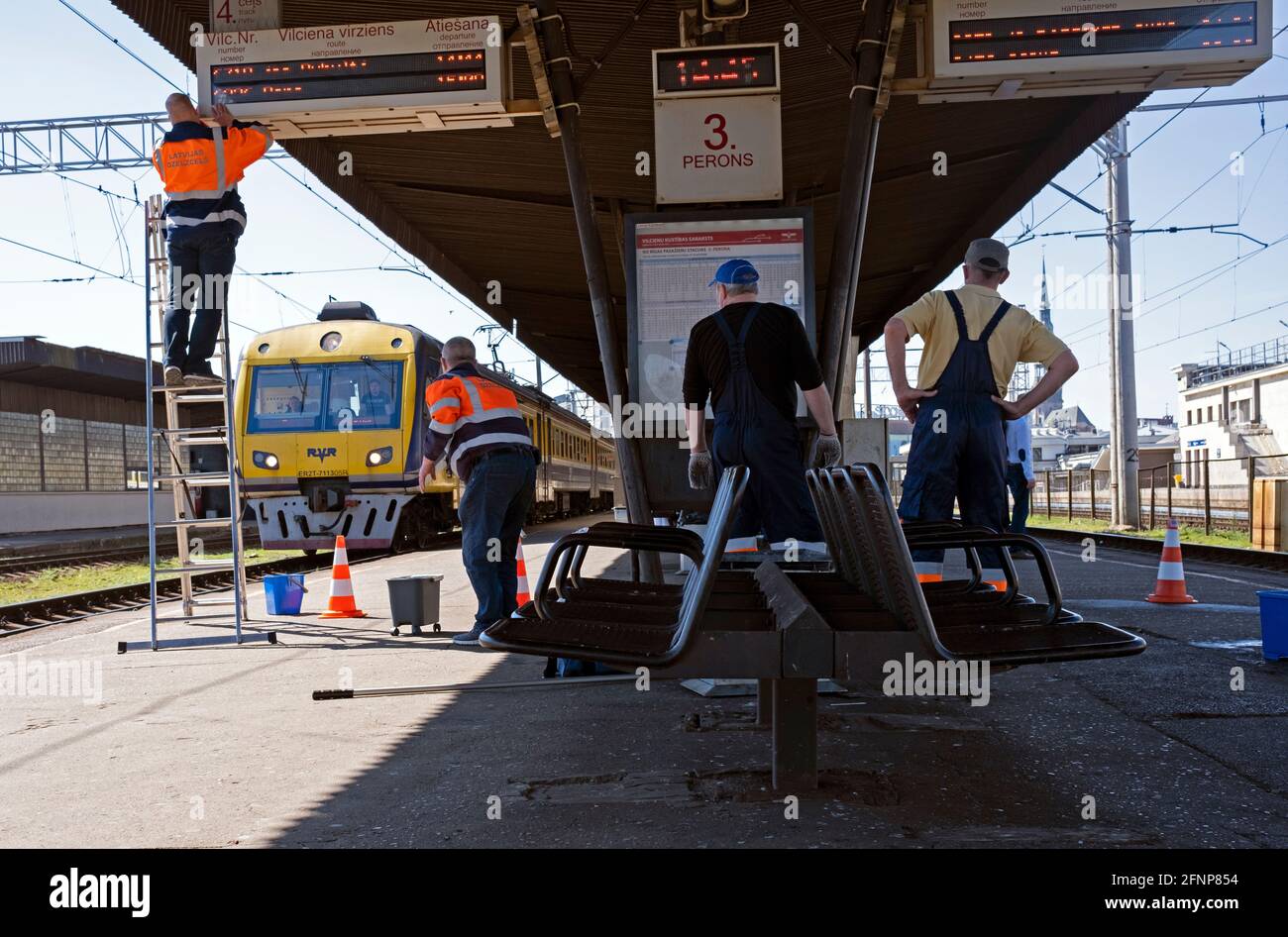 Depot level maintenance hi-res stock photography and images - Alamy