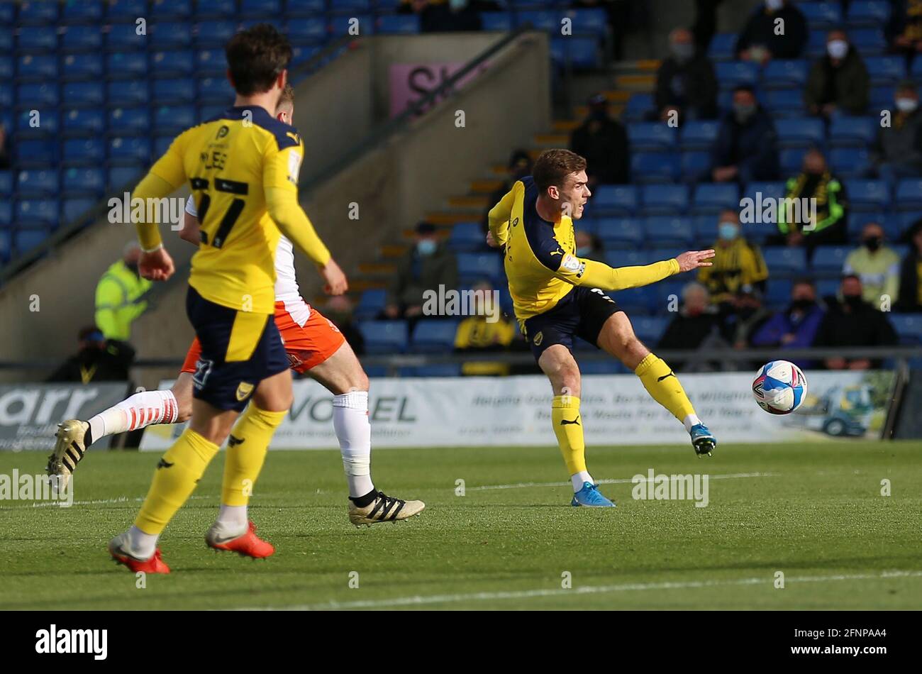 Oxford United's Joshua Ruffels shoots during the Sky Bet League One ...