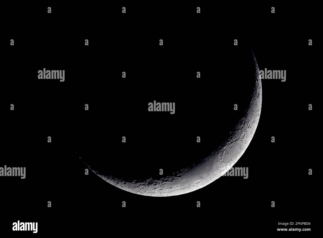 New moon shape hi-res stock photography and images - Alamy