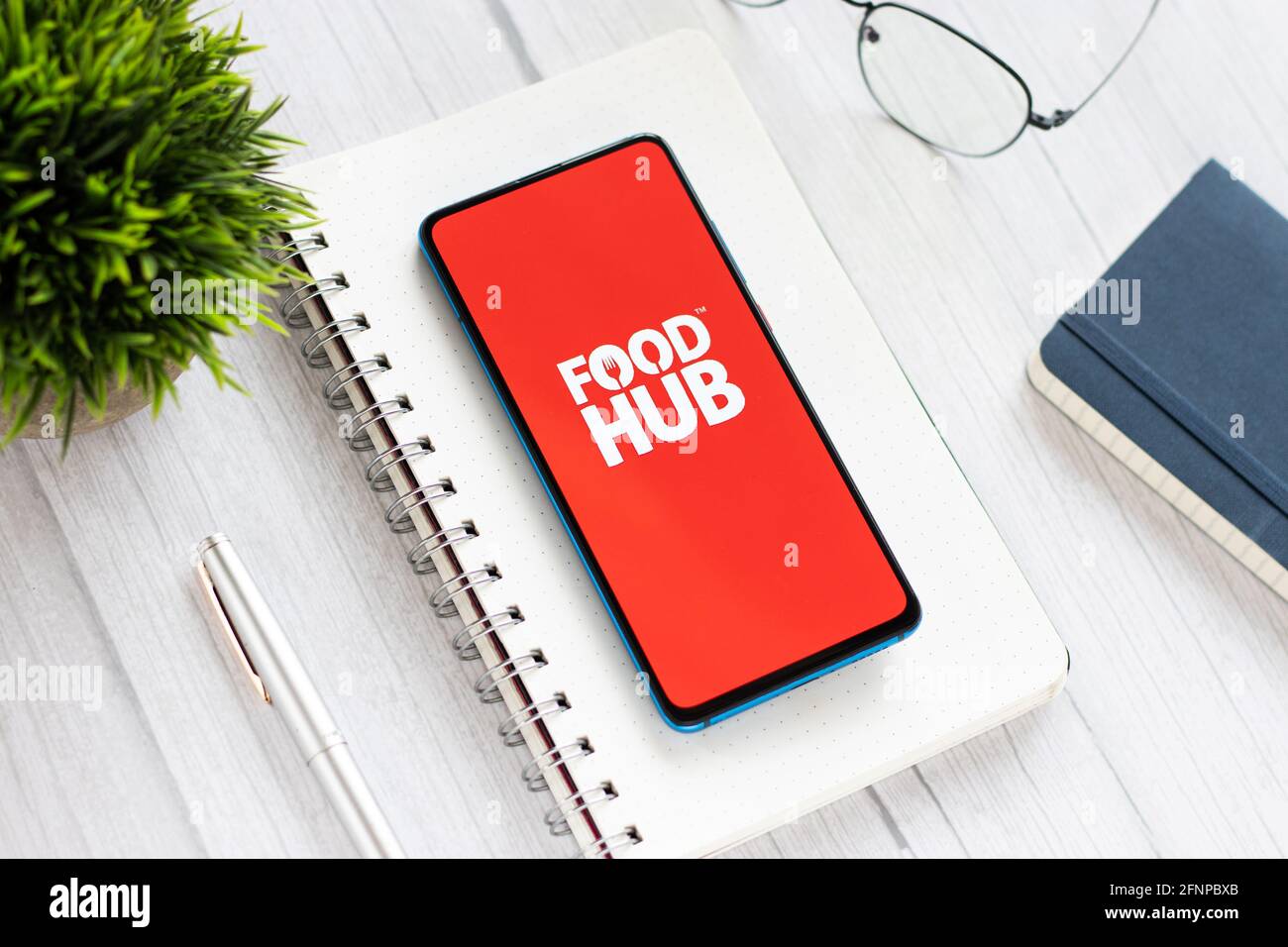 Foodhub logo hi-res stock photography and images - Alamy