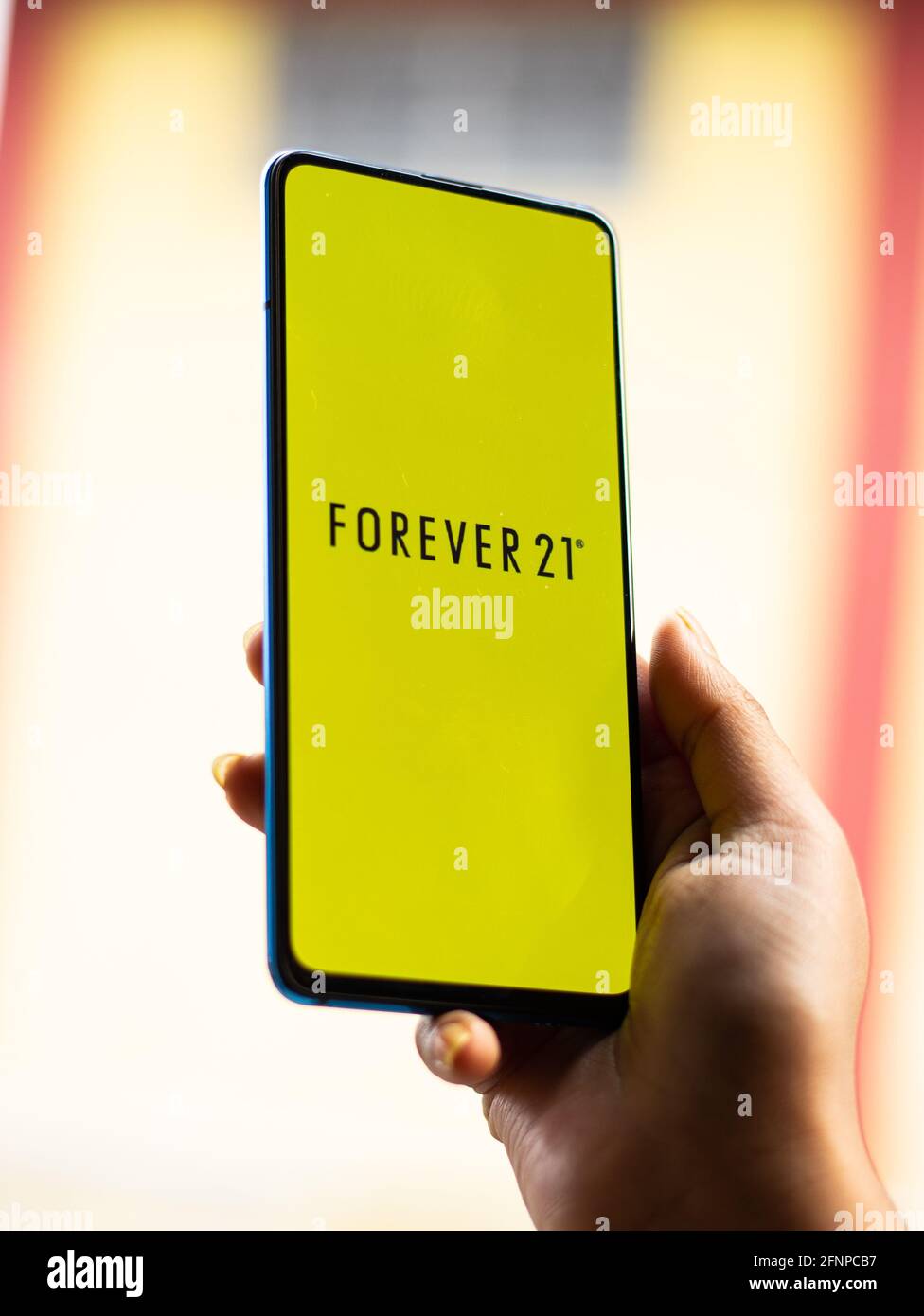 Forever 21 app logo hi-res stock photography and images - Alamy