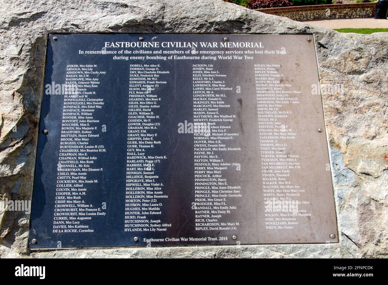 Dead civilians, world war 2 hi-res stock photography and images - Alamy