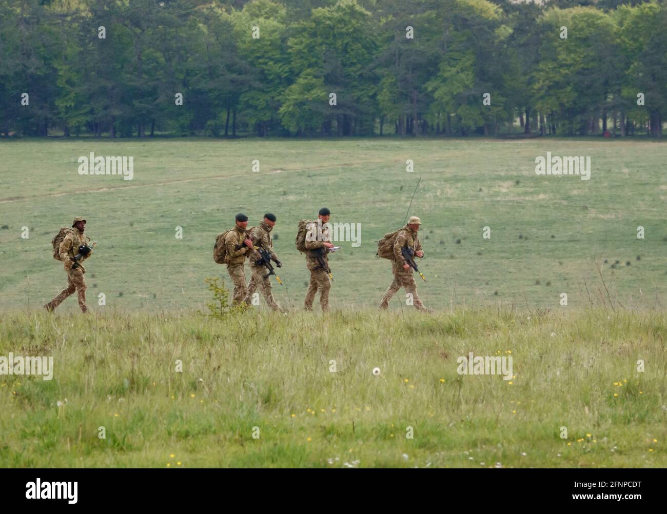 british army ghurka soldiers tabbing across Salisbury Plain miitary ...