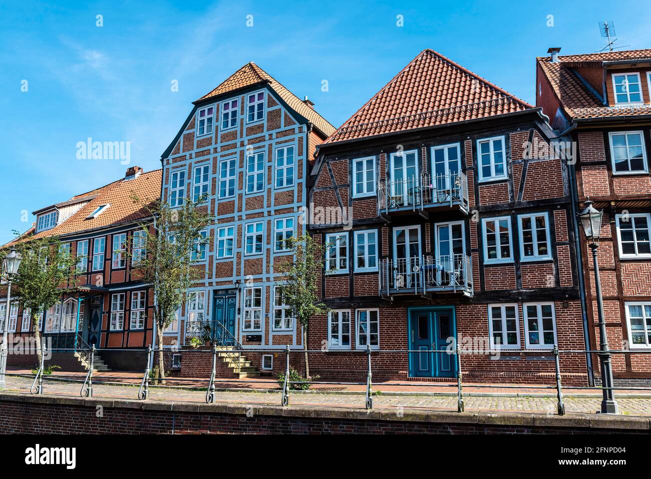Street with medieval houses in the old town of Stade, Lower Saxony ...