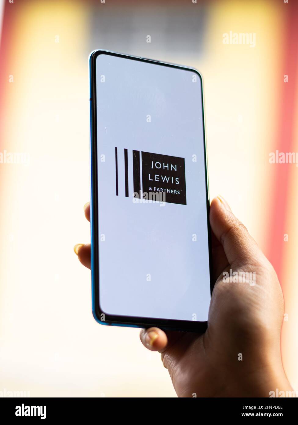 John lewis shopping app hi-res stock photography and images - Alamy