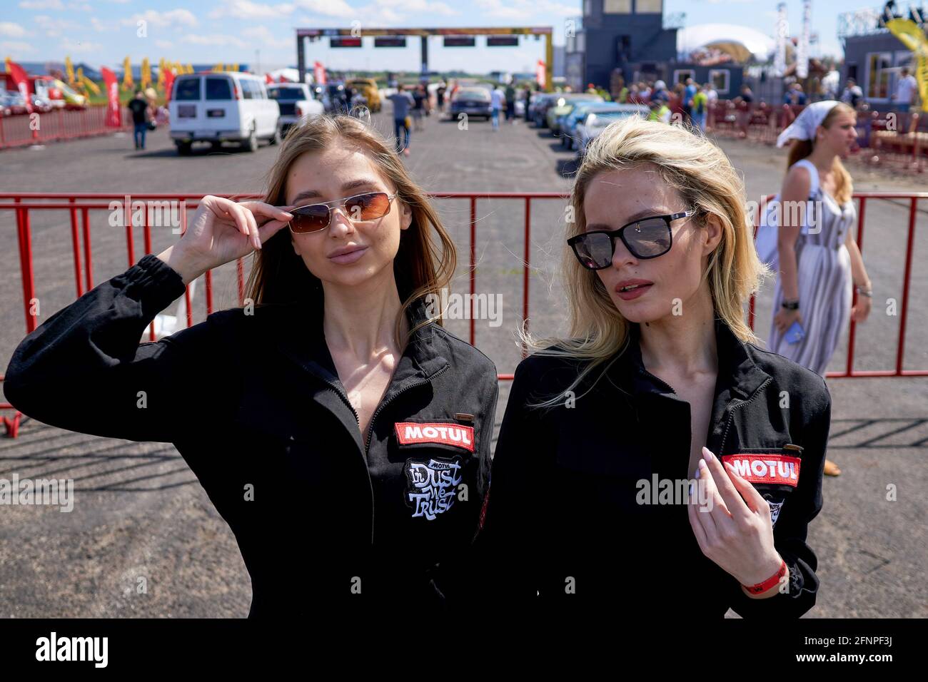 Promoter girls hi-res stock photography and images - Alamy