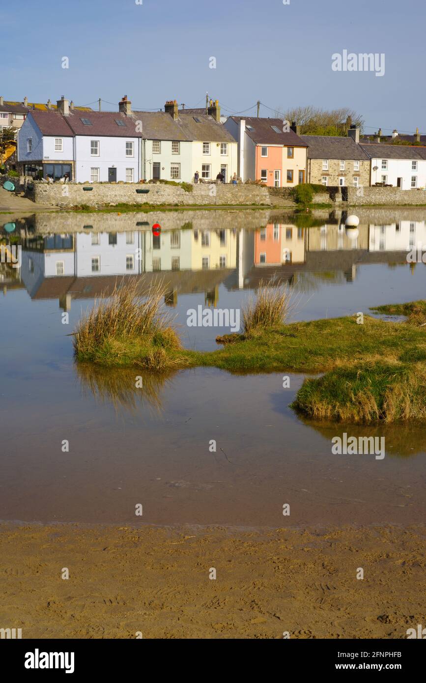 The estuary at aberffraw anglesey hi-res stock photography and images ...