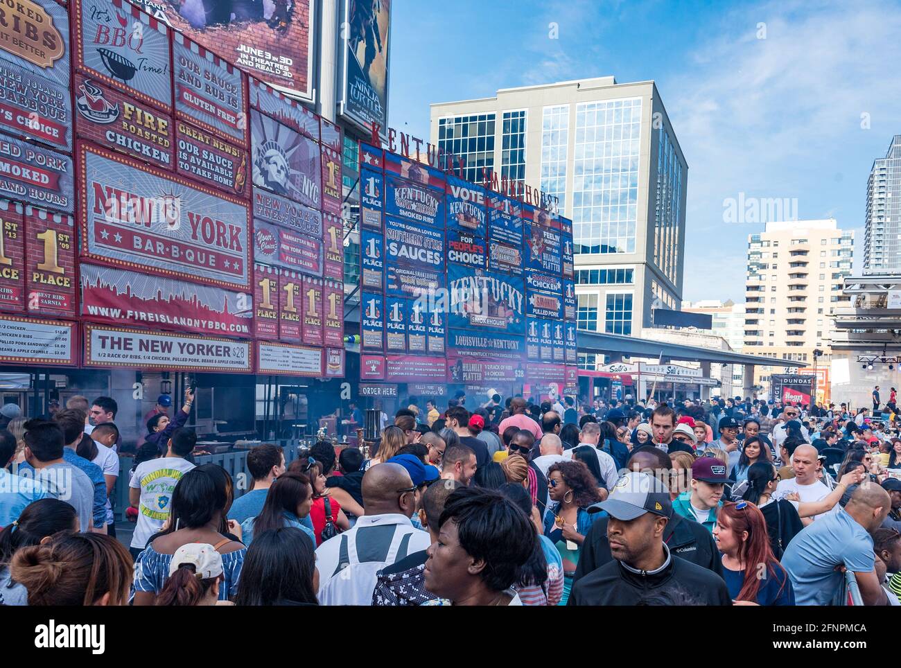 Rib festival hi-res stock photography and images - Alamy