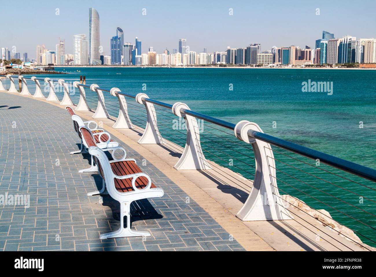 Emirates skyline hi-res stock photography and images - Alamy