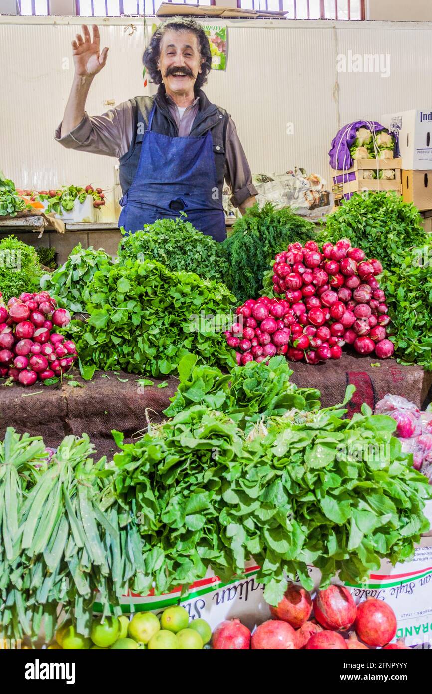 Vegetable seller hi-res stock photography and images - Alamy