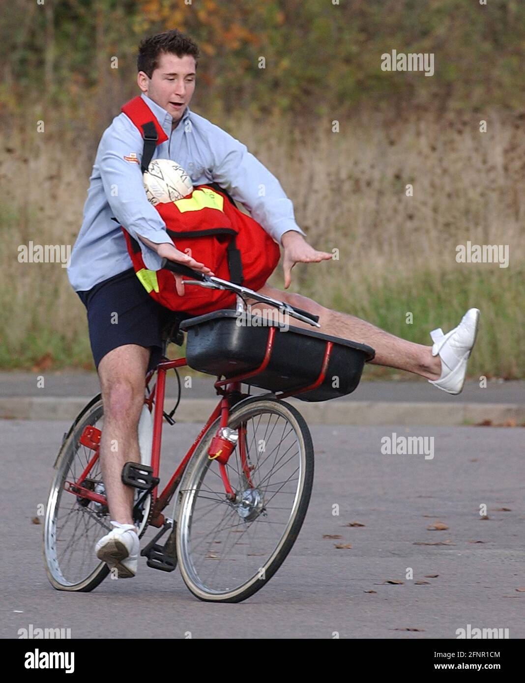 SLOUGH TOWN'S POSTMAN STRIKER IAN HODGES GETS READY FOR PAUL MERSON OF ...