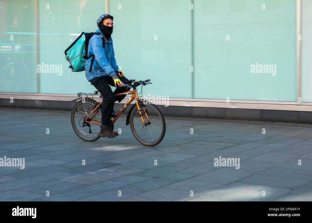 Uber eats uk hi-res stock photography and images - Alamy