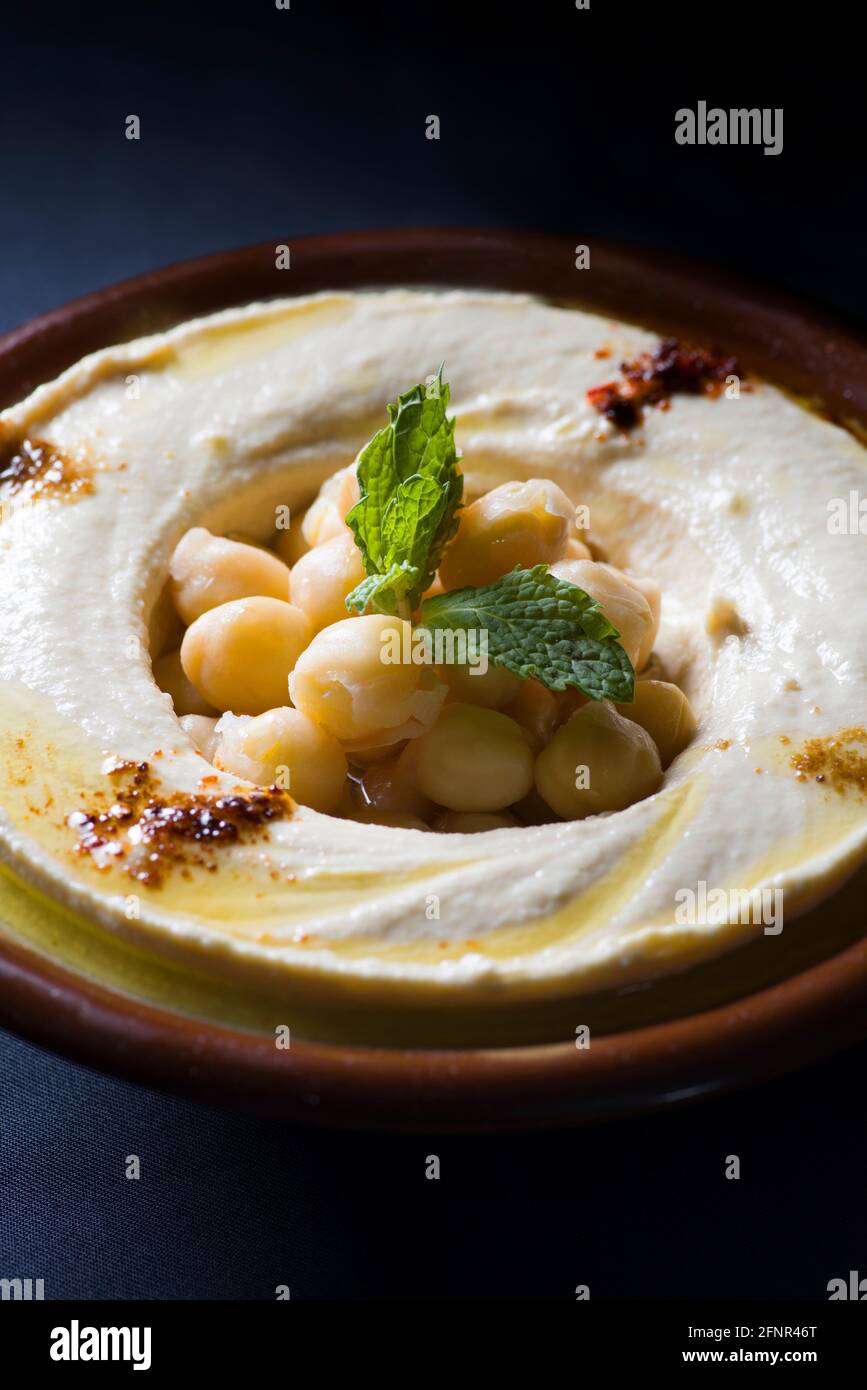 Meat and hummus hi-res stock photography and images - Alamy