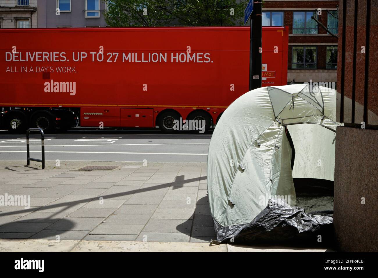 Euston - London (UK): A Rough sleepers tent is seen on the streets of ...