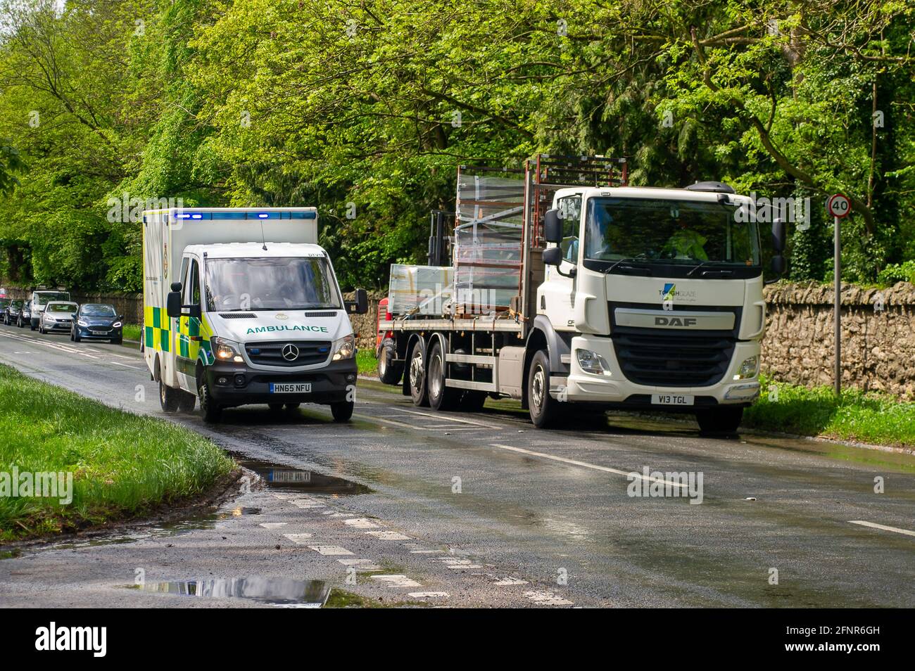Hs2 traffic lights hi-res stock photography and images - Alamy
