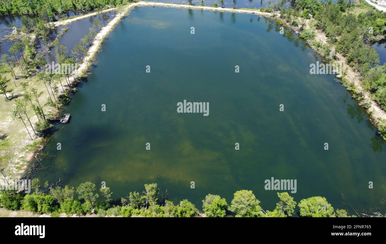 Ponds jpg hi-res stock photography and images - Alamy