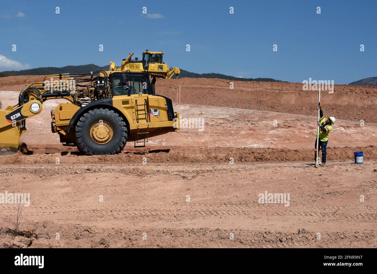 Heavy equipment scraper hi-res stock photography and images - Alamy