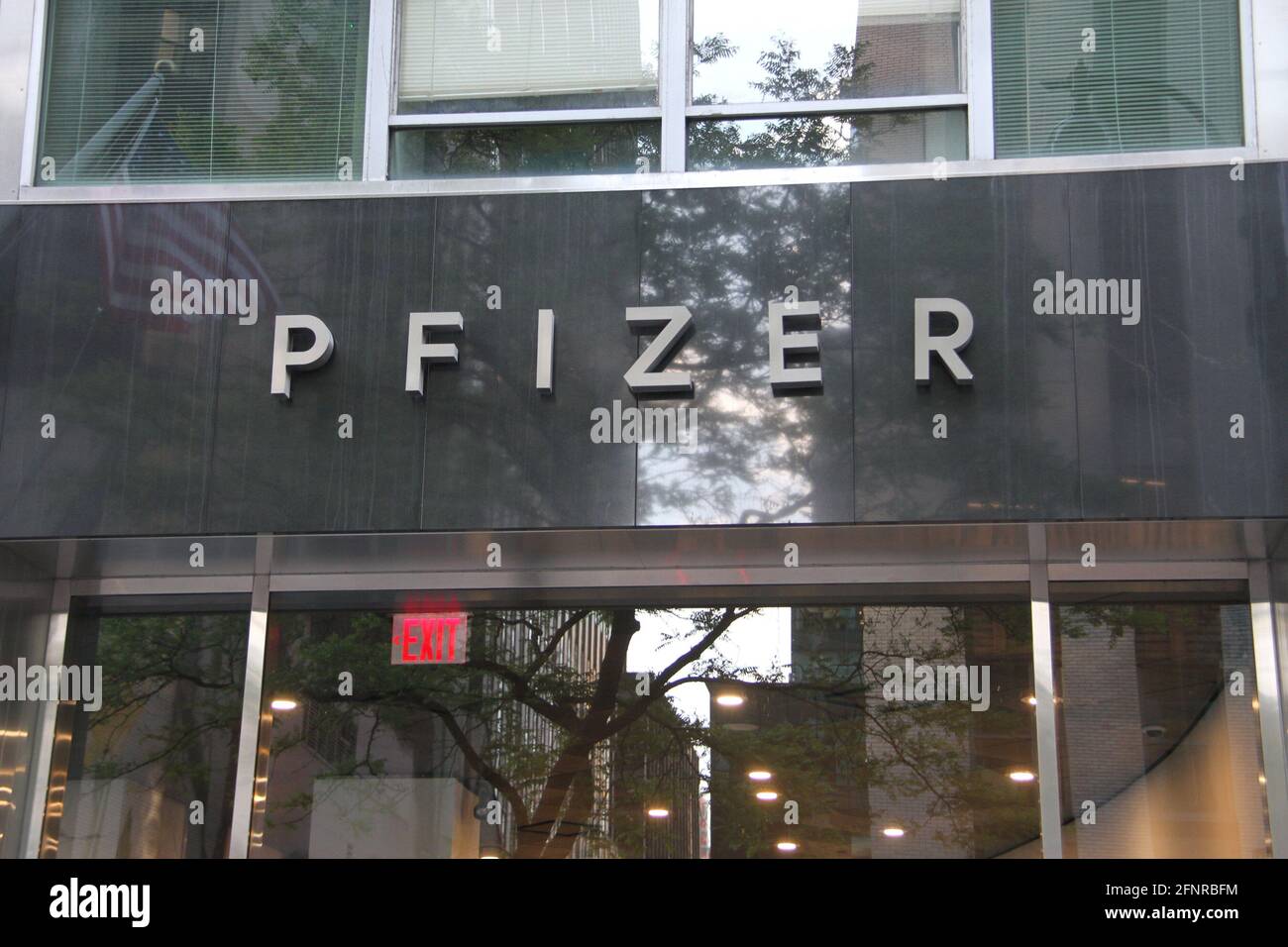 Us fda building hi-res stock photography and images - Alamy