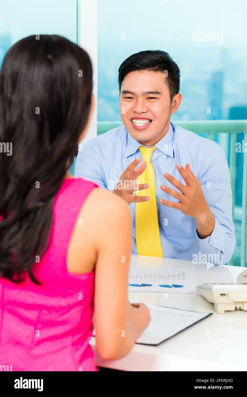 Bank advisor client hi-res stock photography and images - Alamy