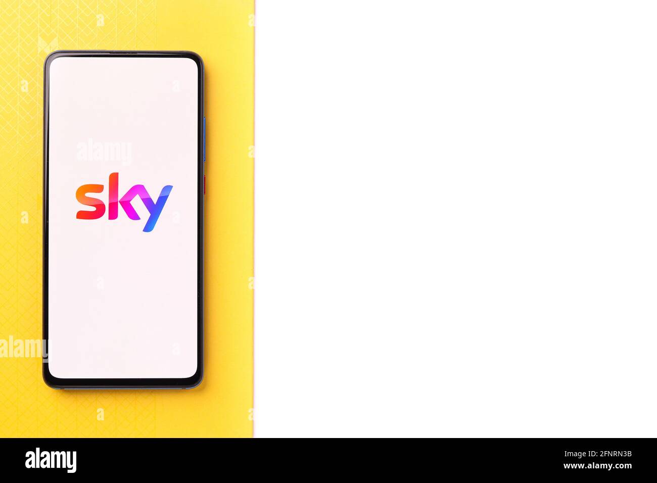 Sky logo app icon hi-res stock photography and images - Alamy
