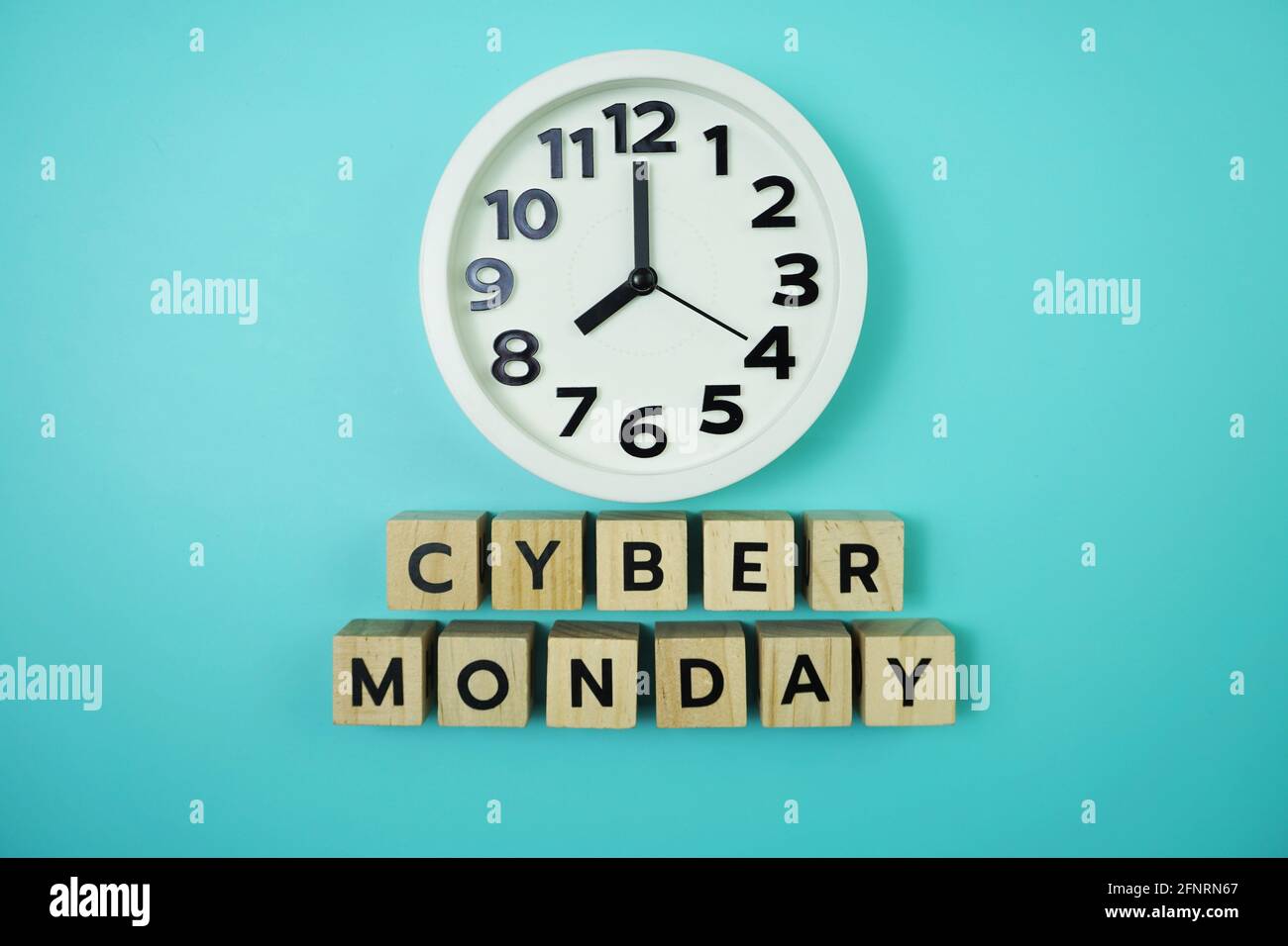 Cyber monday symbol technology hi-res stock photography and images - Alamy