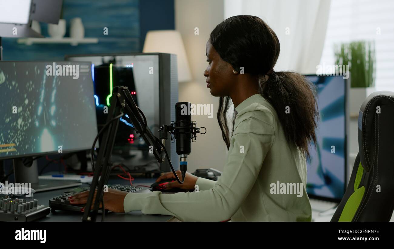 Black woman gamer looking camera hi-res stock photography and images ...