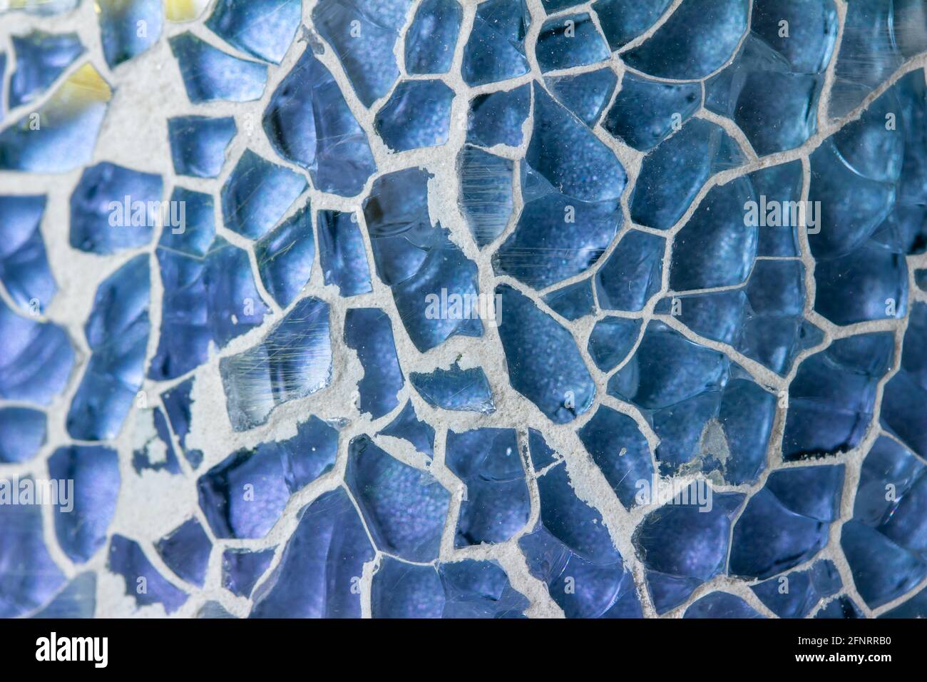 Crackle glass vase hi-res stock photography and images - Alamy