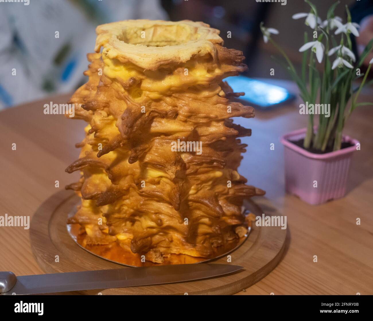 Sakotis cake hi-res stock photography and images - Alamy