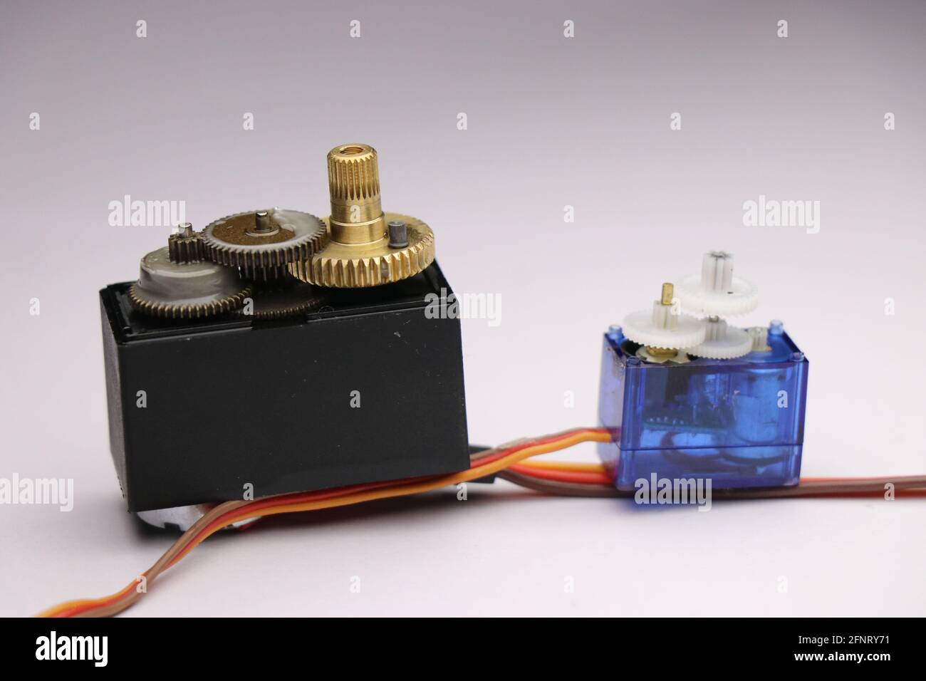 Servo hi-res stock photography and images - Alamy