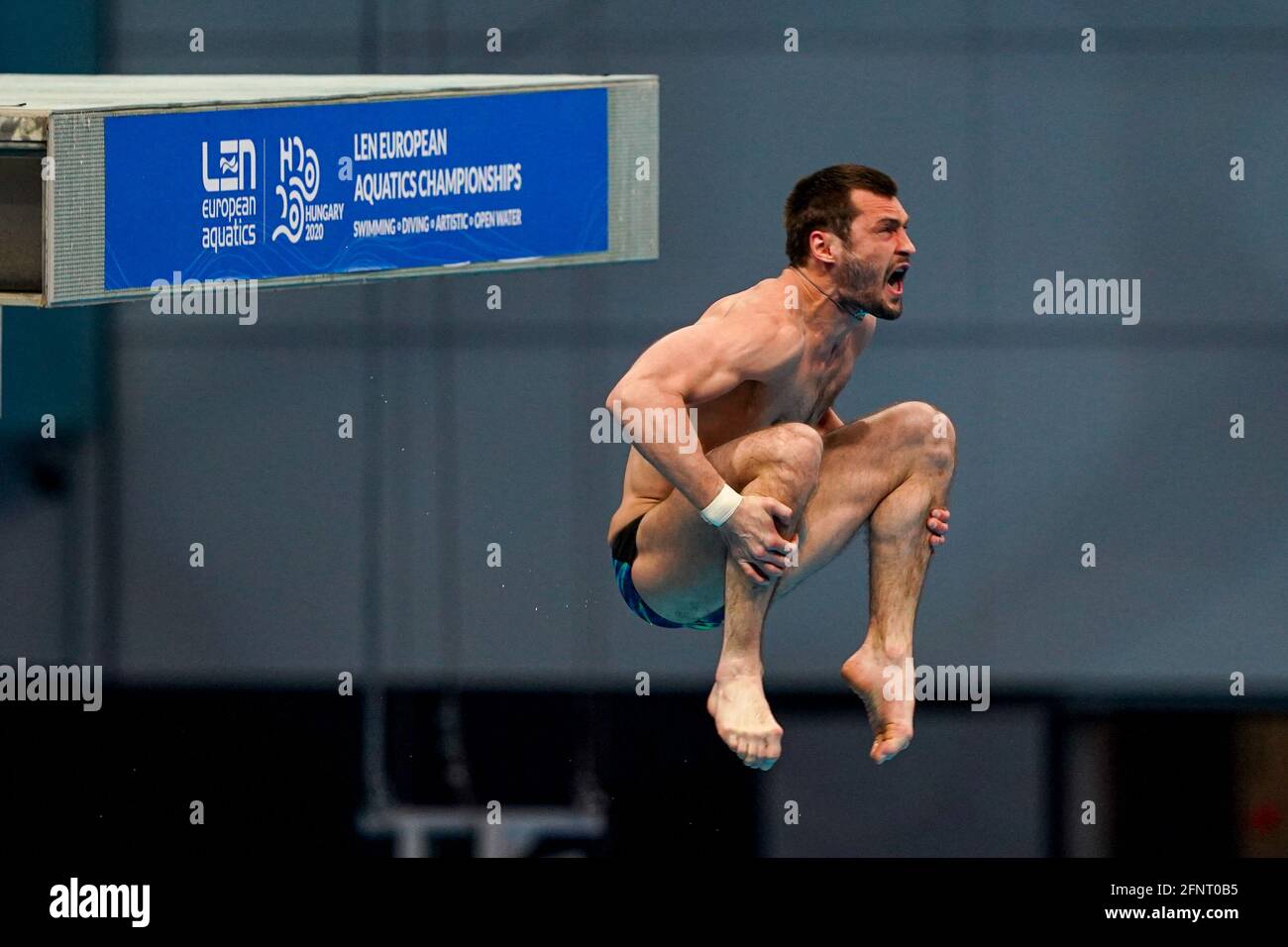 Bondar hi-res stock photography and images - Alamy