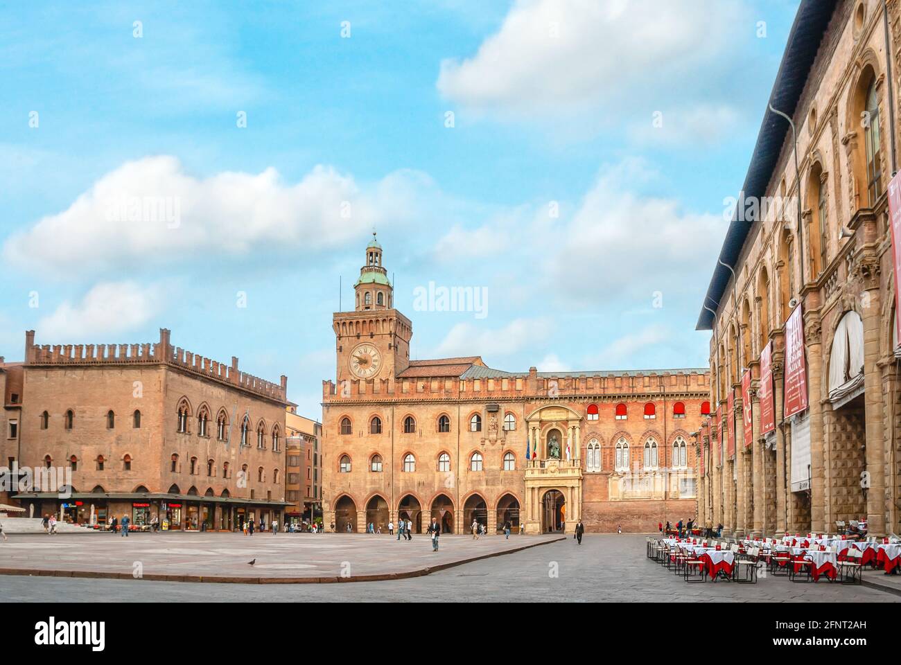 Bologna attraction hi-res stock photography and images - Alamy