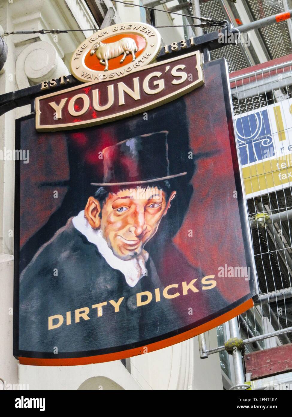 Dirty dicks pub sign hi-res stock photography and images - Alamy