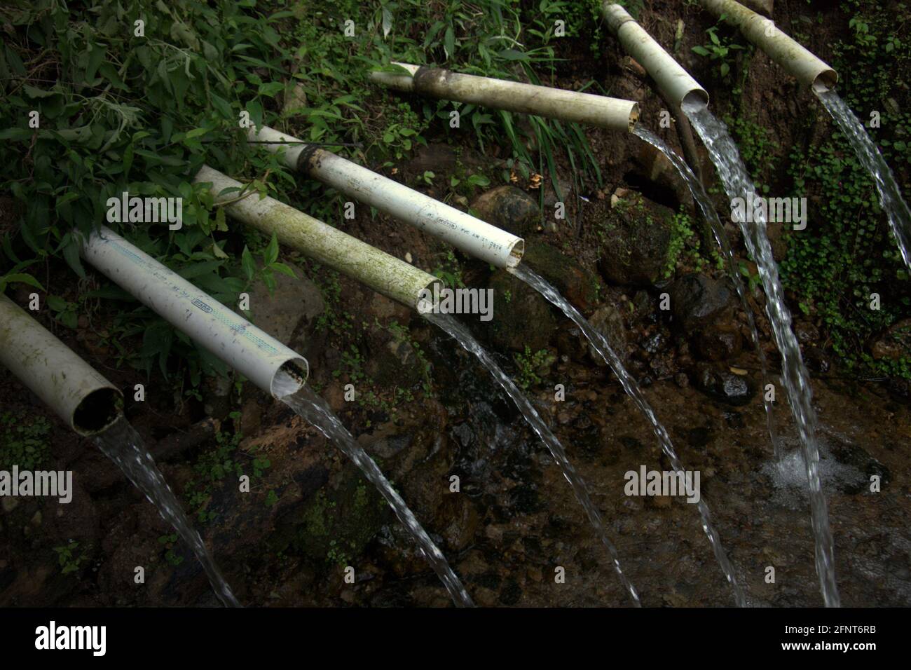 Sustainable tourism resources water hi-res stock photography and images ...