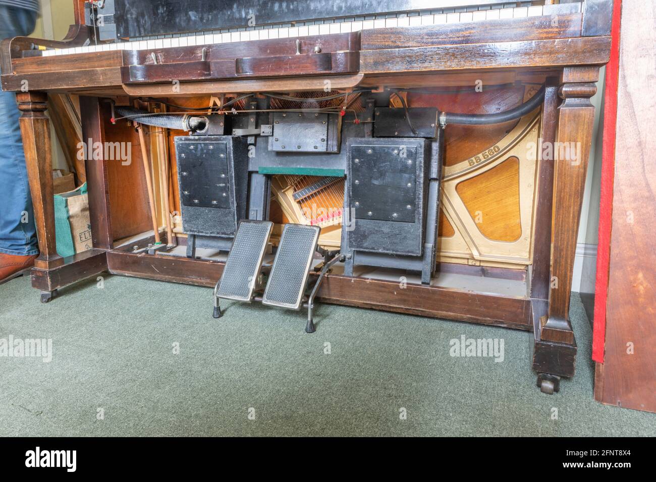Piano pedal foot hi-res stock photography and images - Alamy