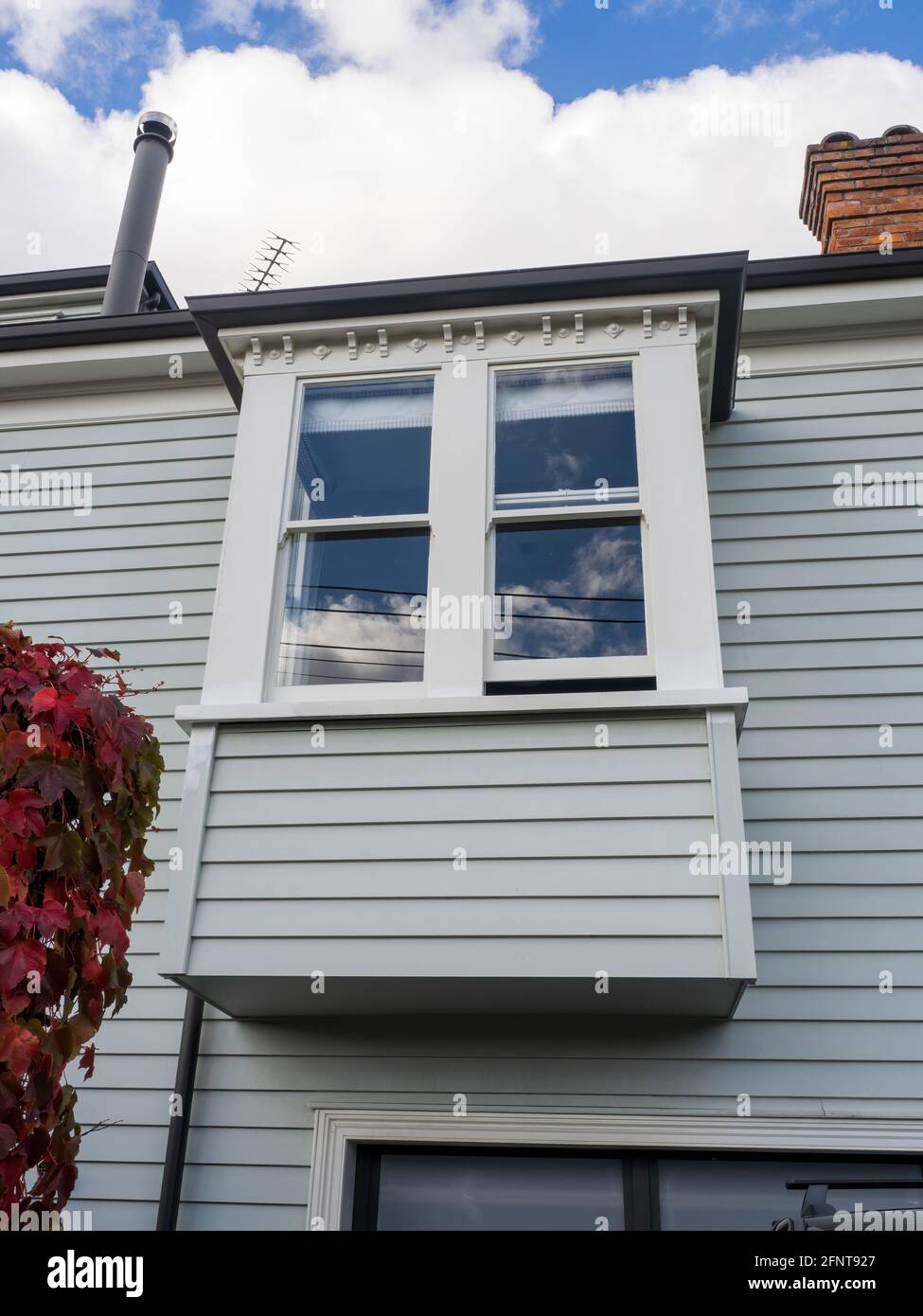 Timber weatherboard home hi-res stock photography and images - Alamy