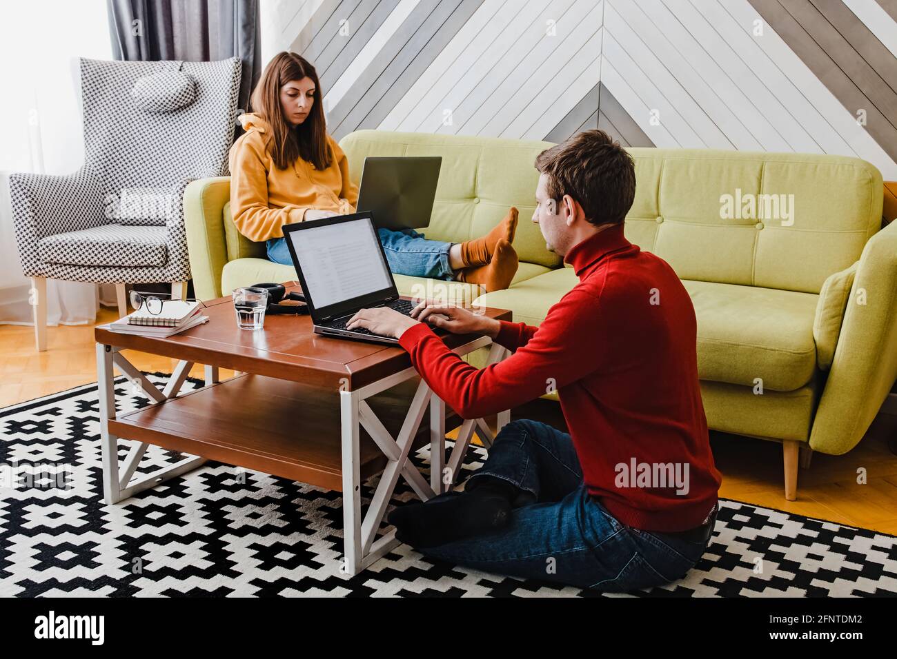 Room share hi-res stock photography and images - Alamy