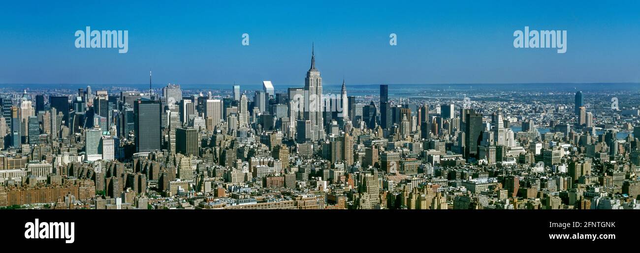 2005 HISTORICAL AERIAL OVERVIEW WEST VILLAGE MIDTOWN SKYLINE MANHATTAN ...