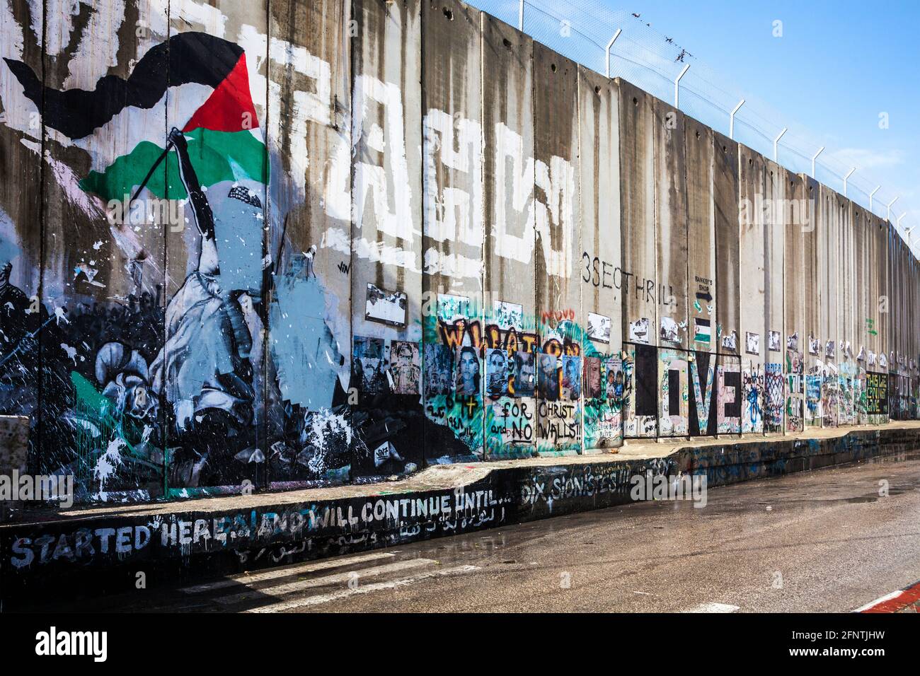 Part of the Israeli West Bank Barrier near Bethlehem Stock Photo - Alamy