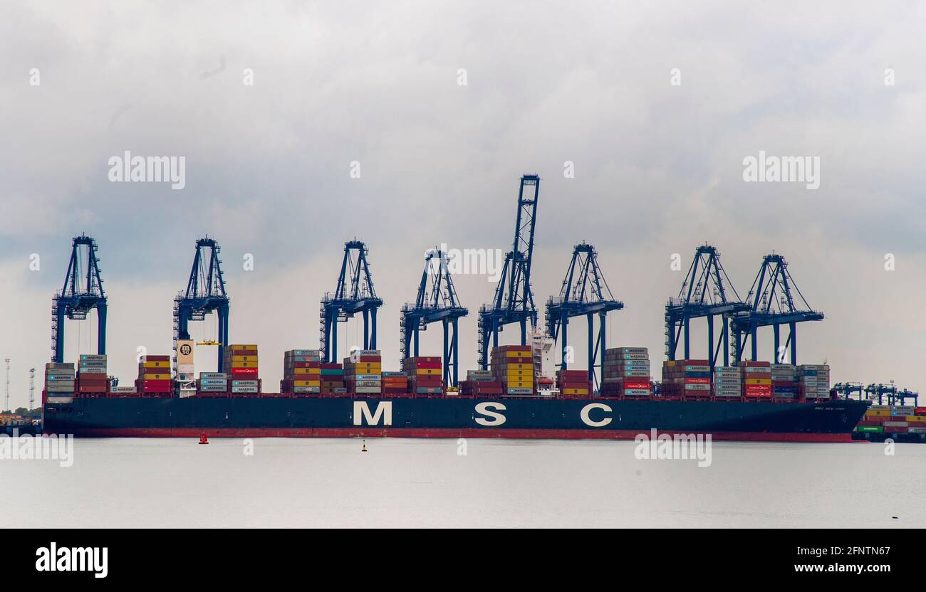 Harwich docks hi-res stock photography and images - Alamy