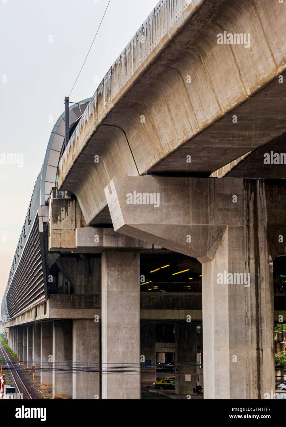 Cityscape and architecture at the Makkasan station Airport rail link ...