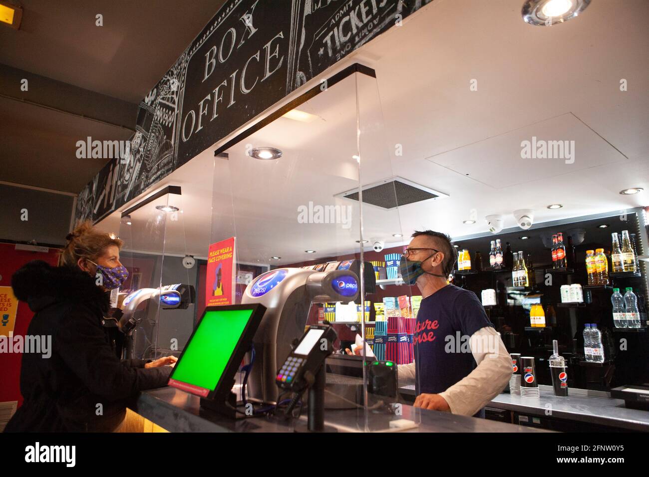 Cinema box office hi-res stock photography and images - Alamy