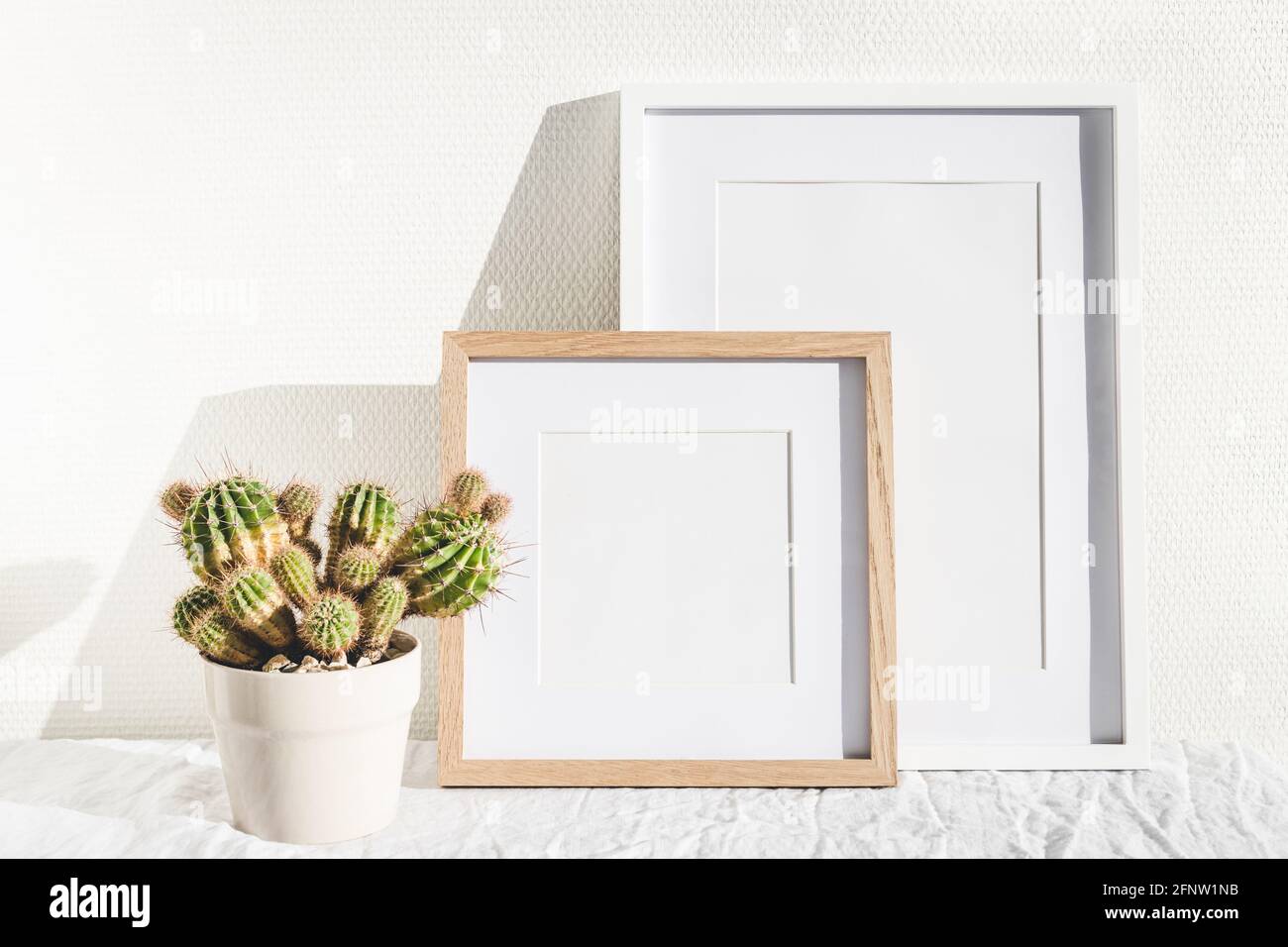 Square frames on pastel hi-res stock photography and images - Alamy