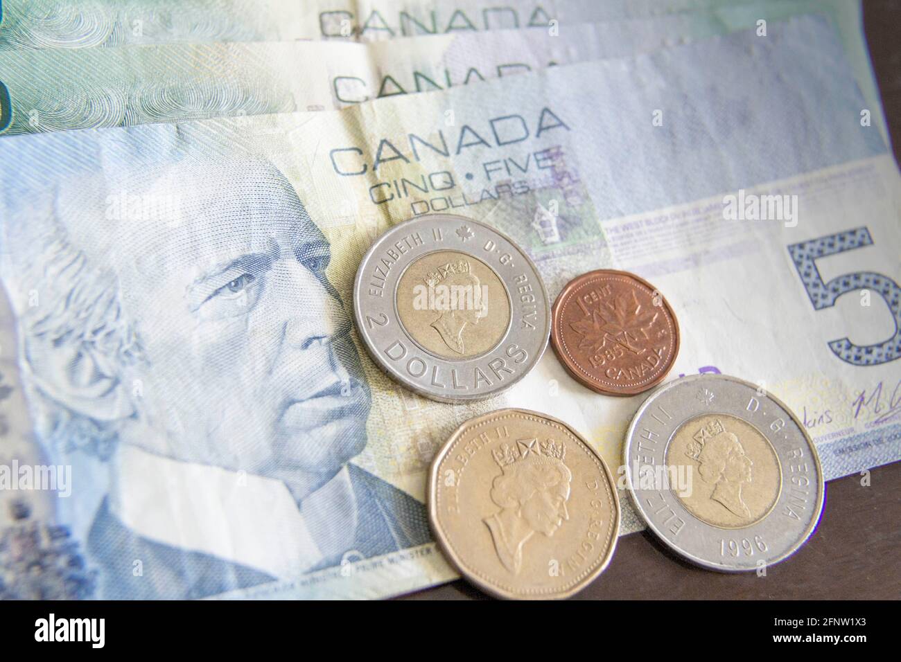 Canada dollar currency sign hi-res stock photography and images - Alamy