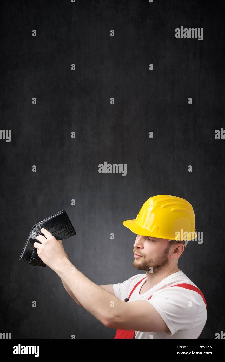 Portrait of a poor construction worker Stock Photo - Alamy